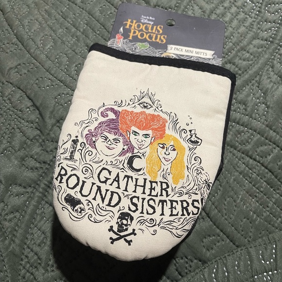 Holiday | Sanderson Sister Hocus Pocus Halloween Decor Oven Mitts ...